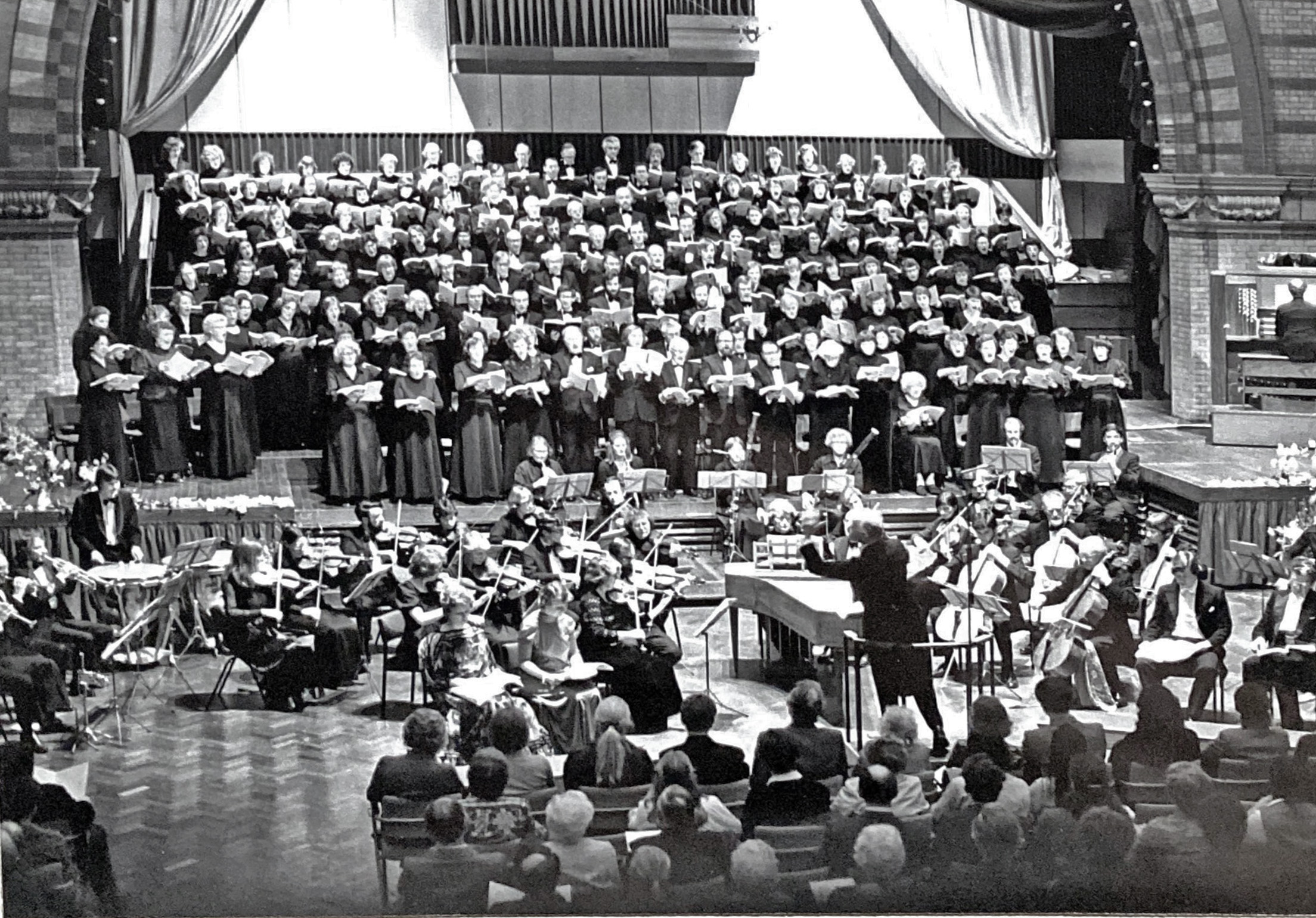 HISTORY EYE BACH CHOIR - Eye Bach Choir